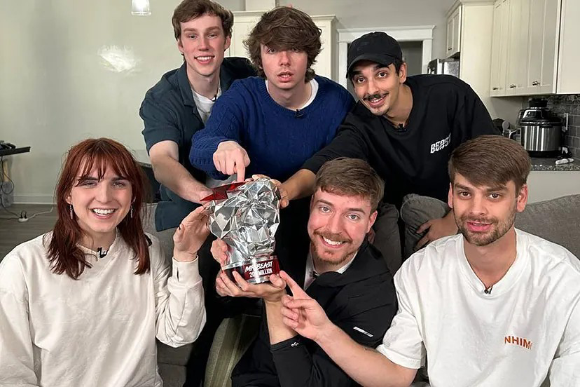 W świecie YouTube: MrBeast otrzymał wyjątkową nagrodę za największą ...